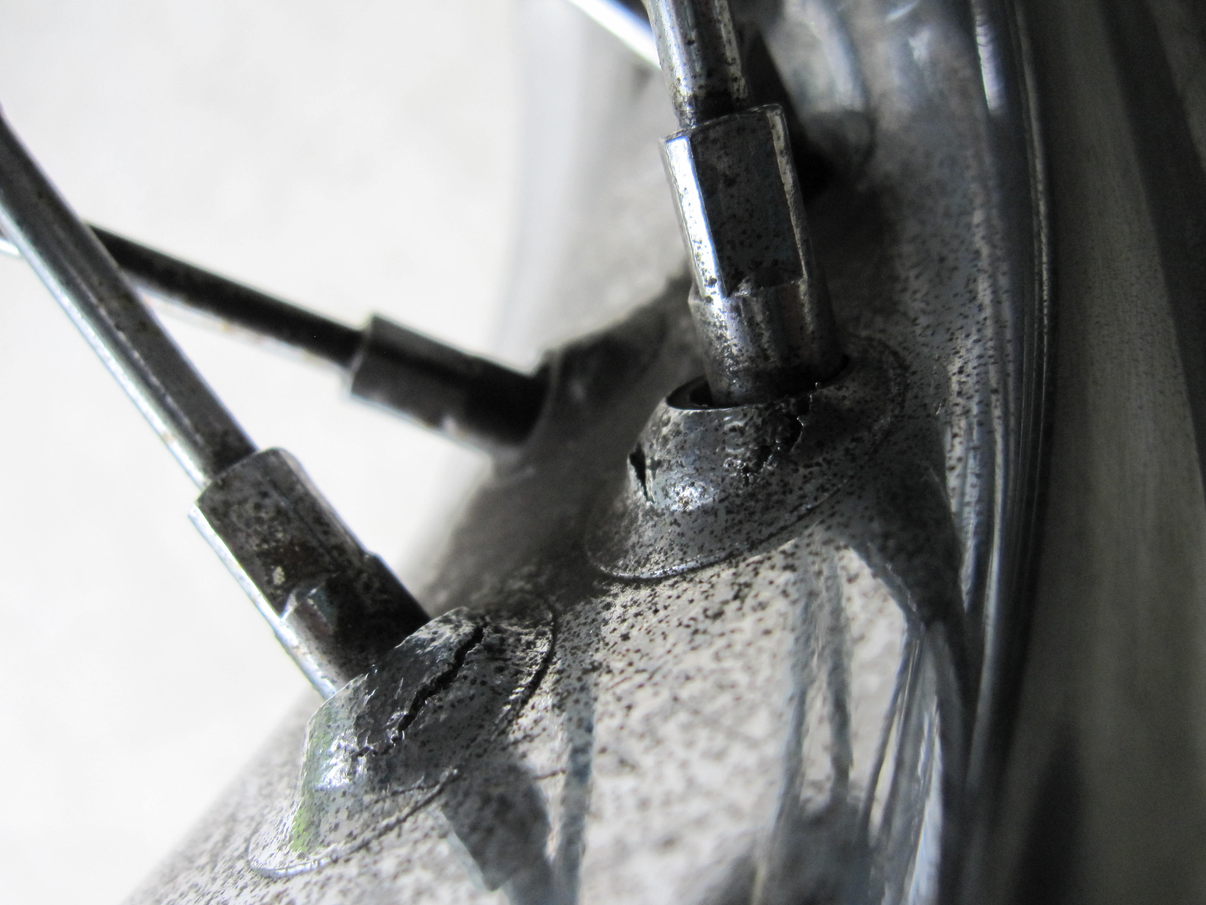 Rear rim cracks – Technical/Mechanical Discussion – USCA Forums