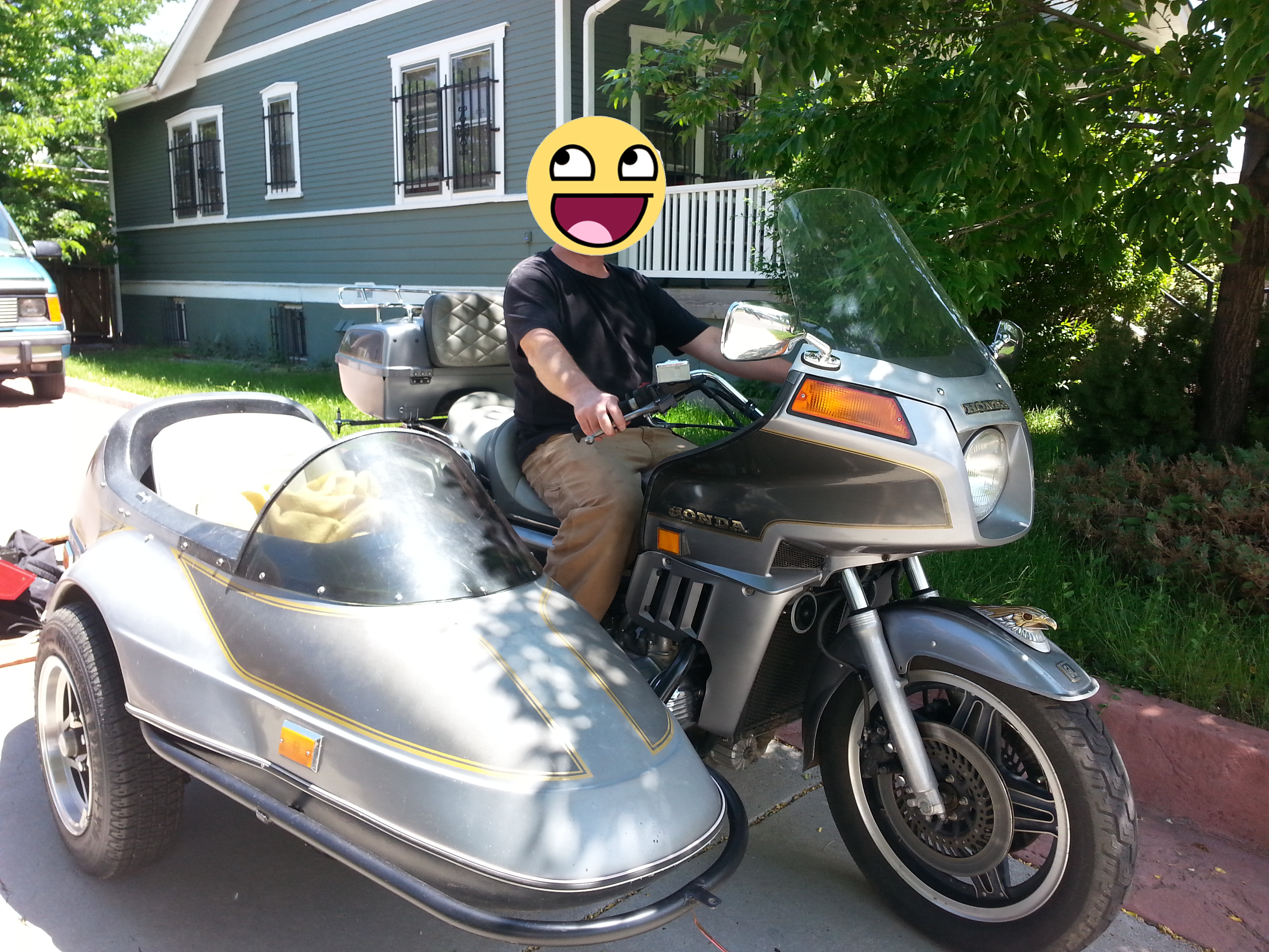 California Friendship Sidecar: Where to buy windshield? & Roof Repair ...